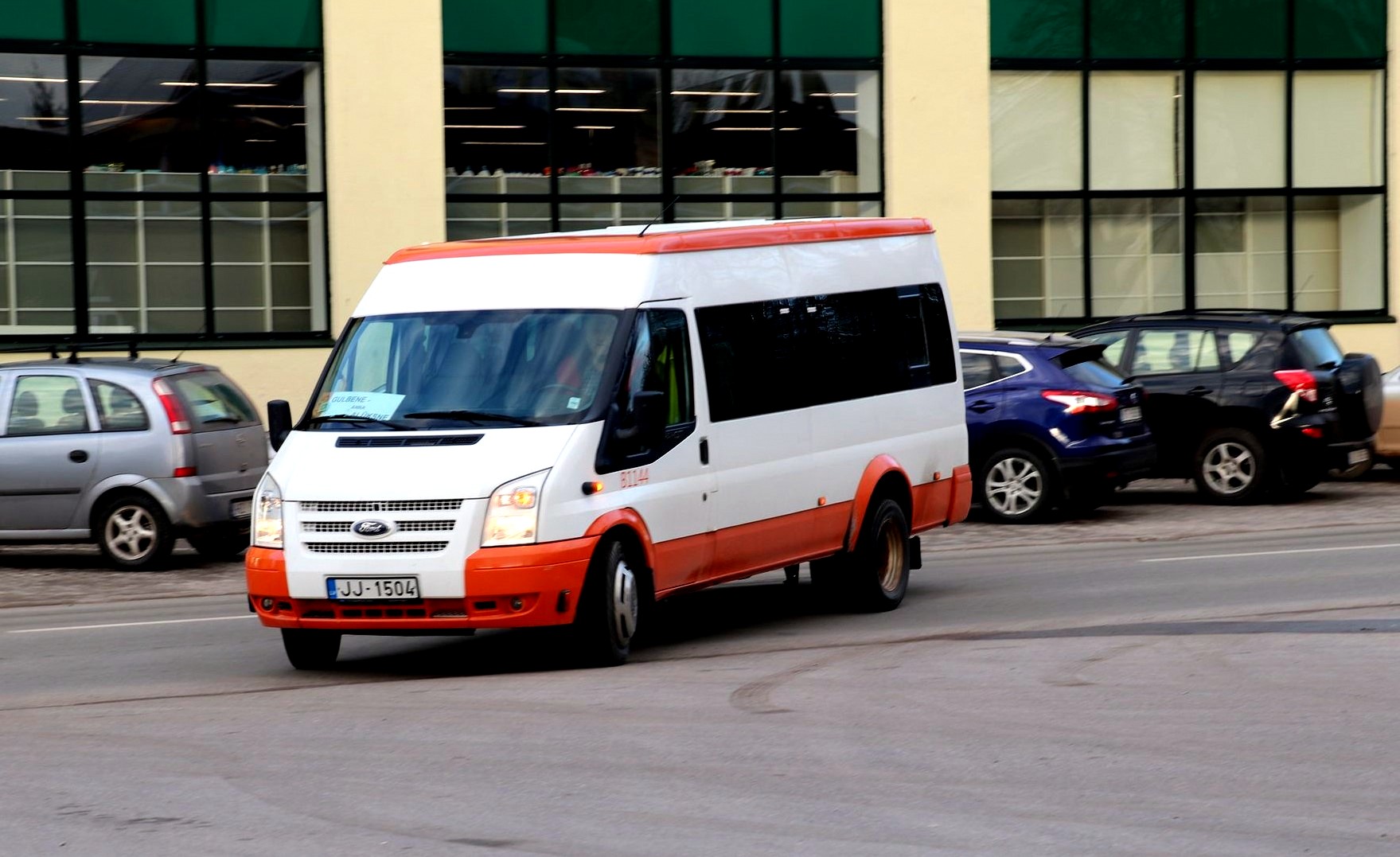 Autobuss - Alūksnes autoosta, Pils iela 72, Tālr. +371 29175002 ...
