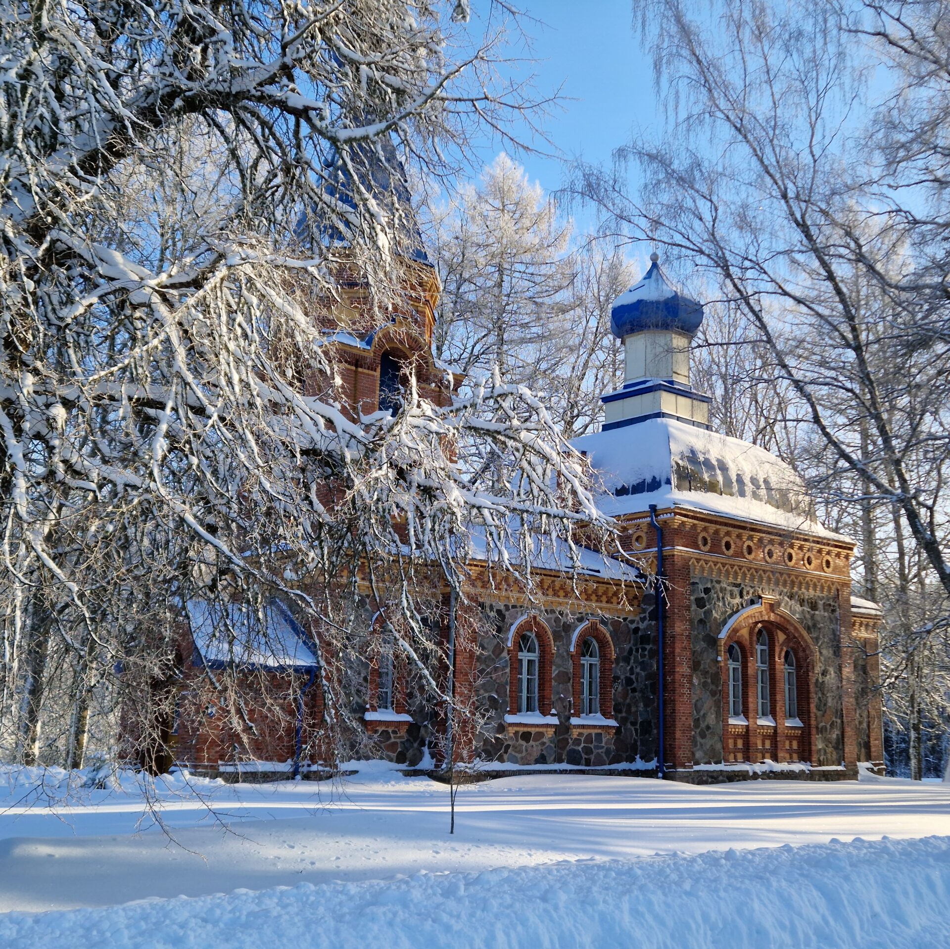 Veclaicenes Vissvētās Dievmātes patvēruma pareizticīgo baznīca ...