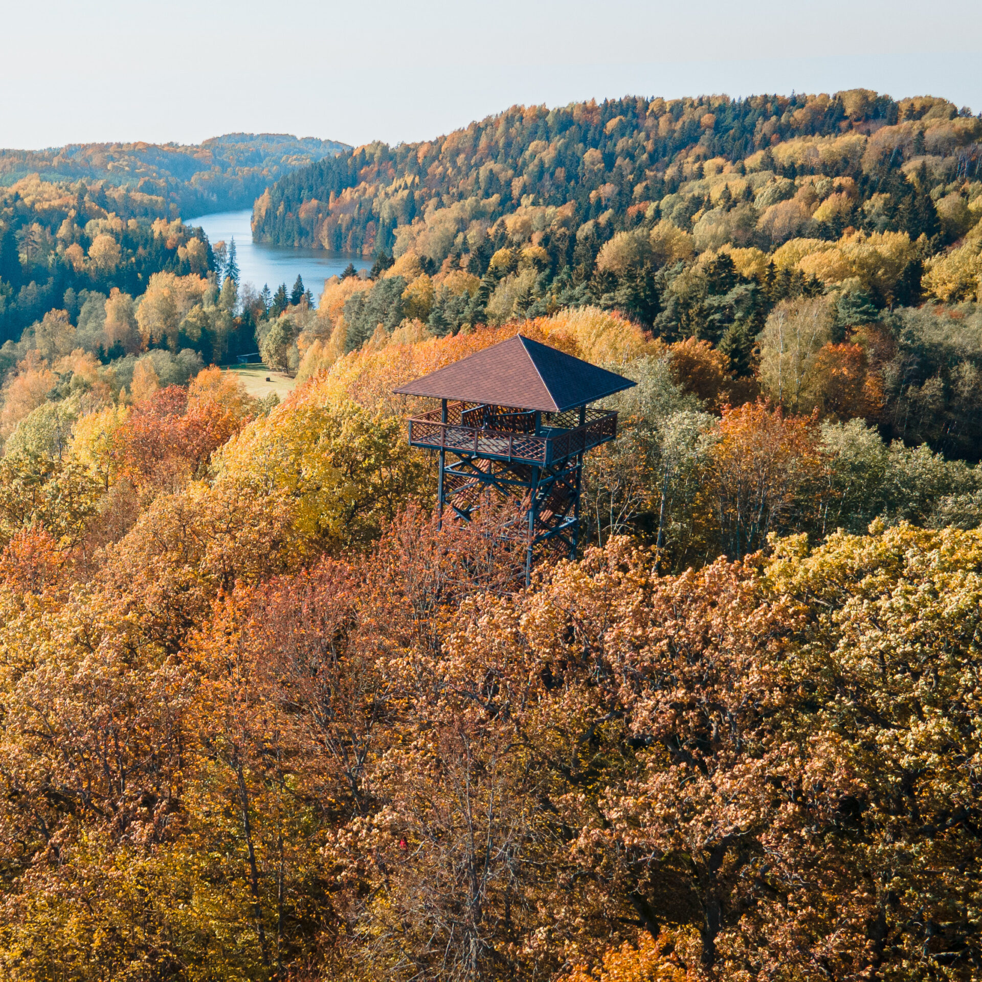 Kornetu skatu tornis Aizsargājamo ainavu apvidū Veclaicene - VisitAluksne